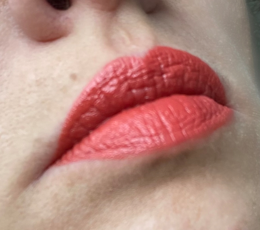 Layla Cosmetics Immoral Shine Lipstick Dirty Layla Cosmetics Immoral Shine Lipstick Dirty