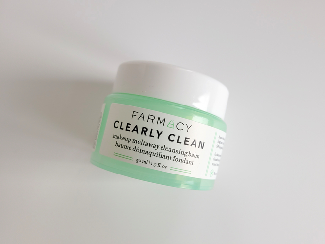 Любимый бальзам для демакияжа чувствительной кожи Farmacy Clearly Clean ...