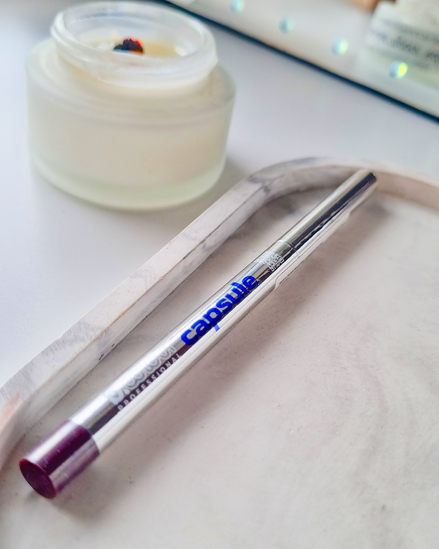 Сделает зелёные глаза ещё зеленее | Водостойкий каял в сливовом оттенке ...