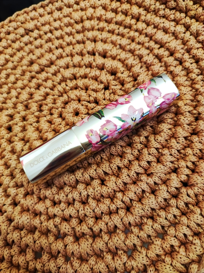 Оттеночный бальзам для губ Sheerlips Dolce&Gabbana. Оттенок lovely ...