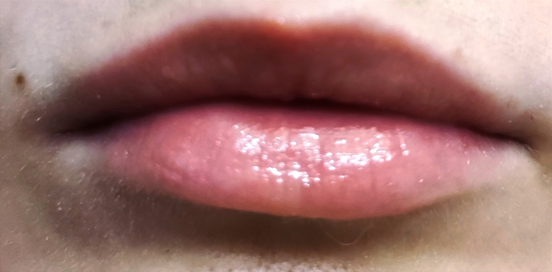Оттеночный бальзам для губ Sheerlips Dolce&Gabbana. Оттенок lovely ...